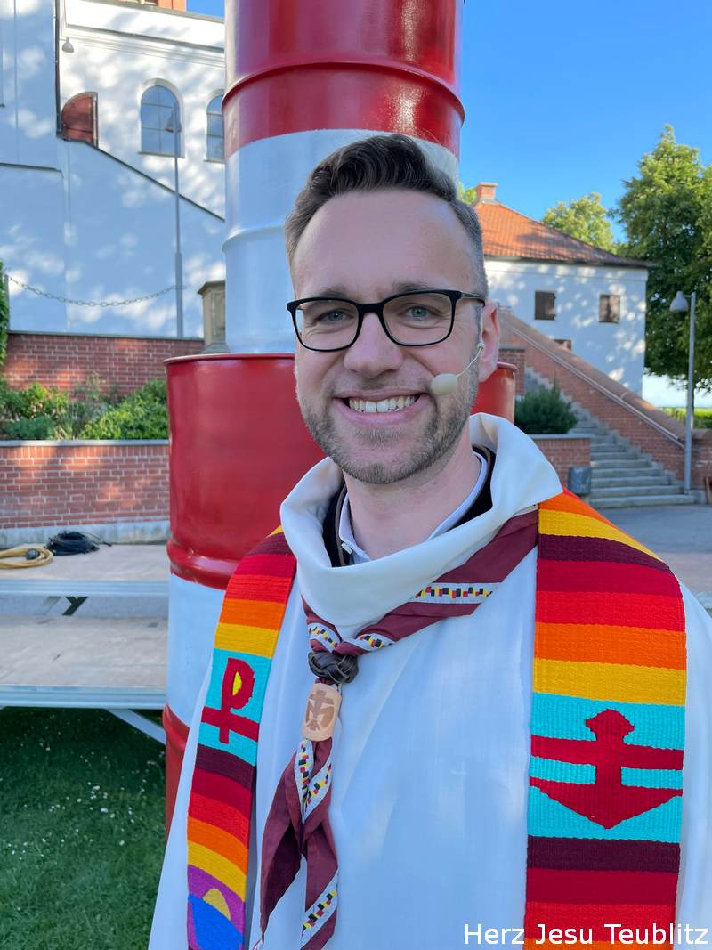 Kaplan Lucas Lobmeiner wird neuer Pfarrer von Teublitz